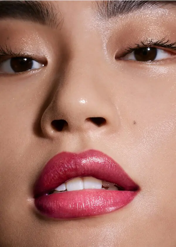リップグロス FENTY BEAUTY GLOSS BOMB FUCHSIA FLEX Fenty-Beauty-by-Rihanna-Gloss-